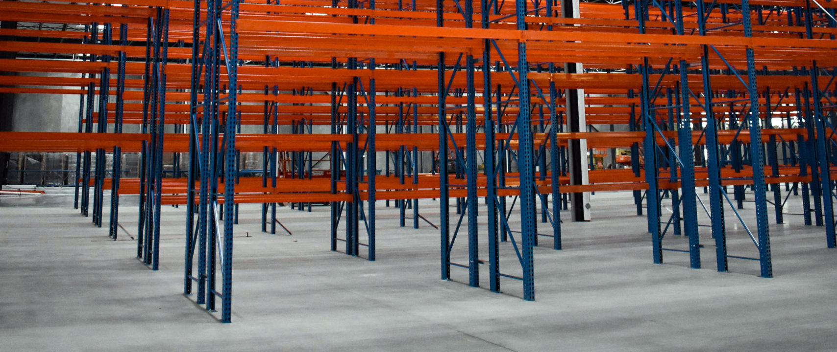 Services - Racked Out